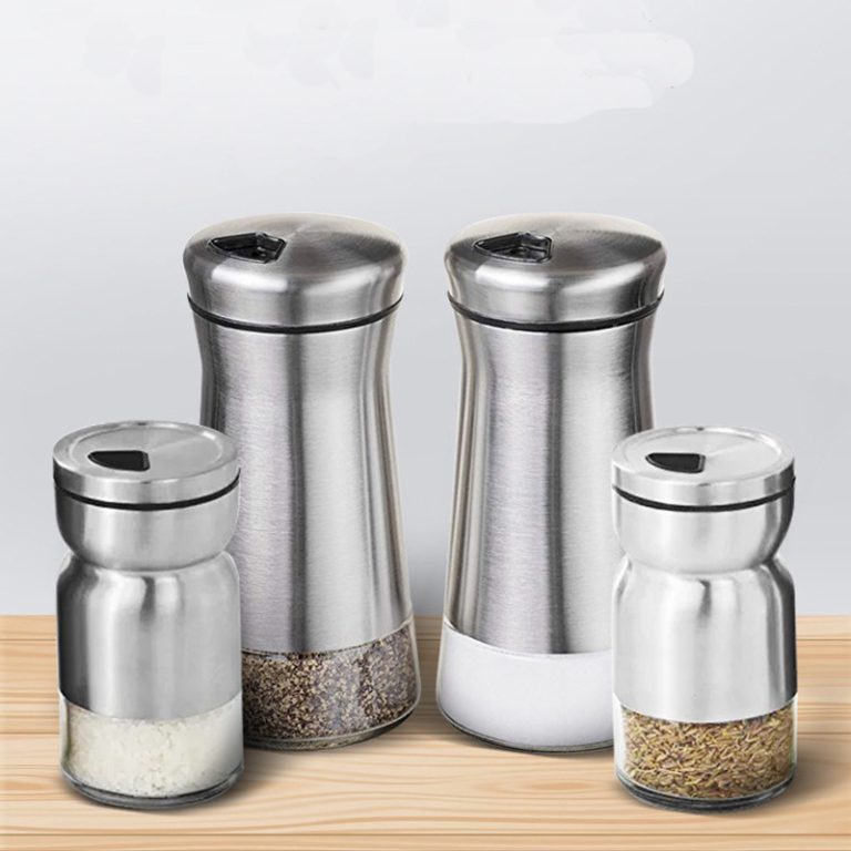 Spice Bottles spice containers with plastic shakers
